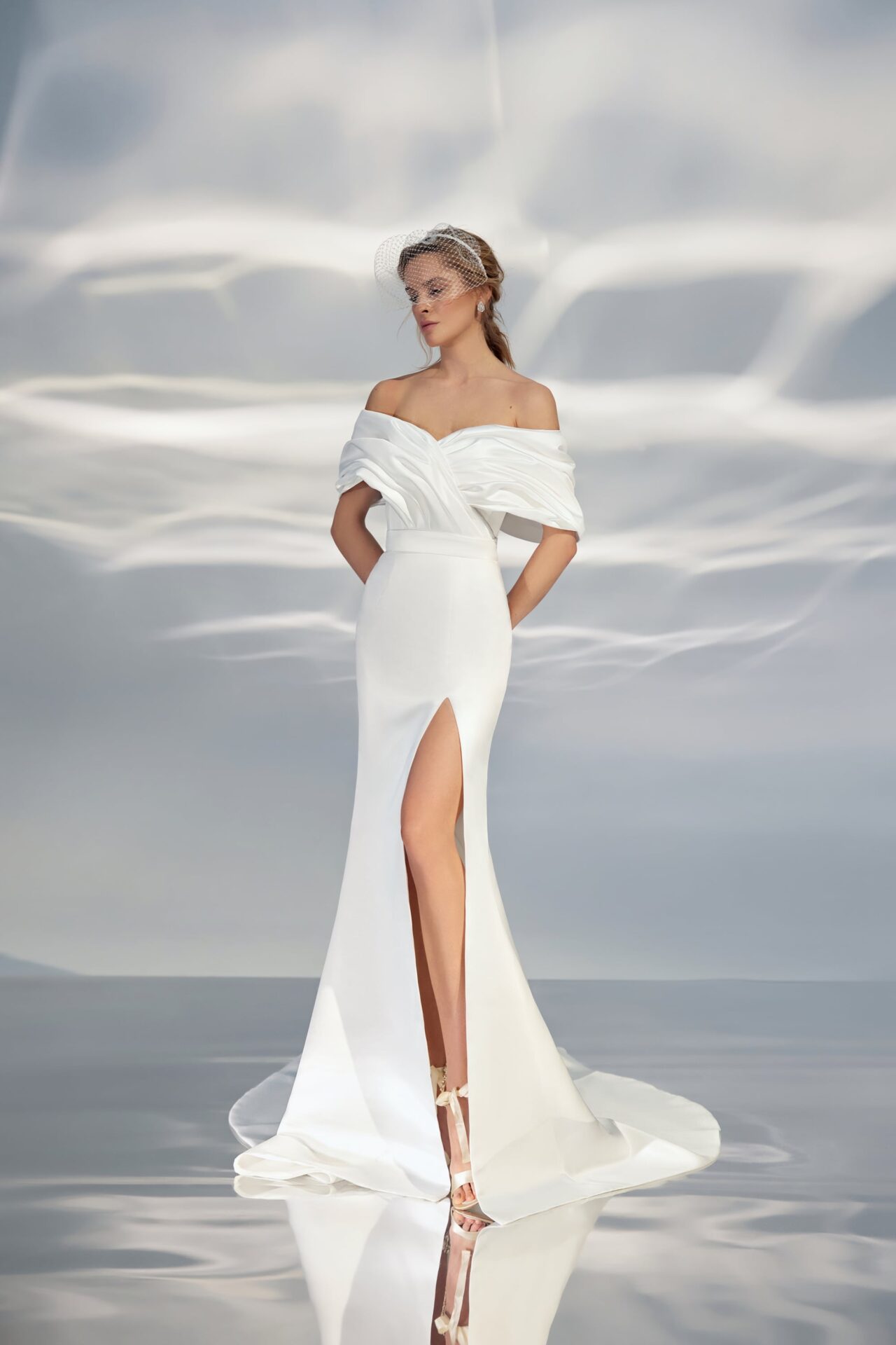 Starlet Wedding dresses collection Ariamo Light